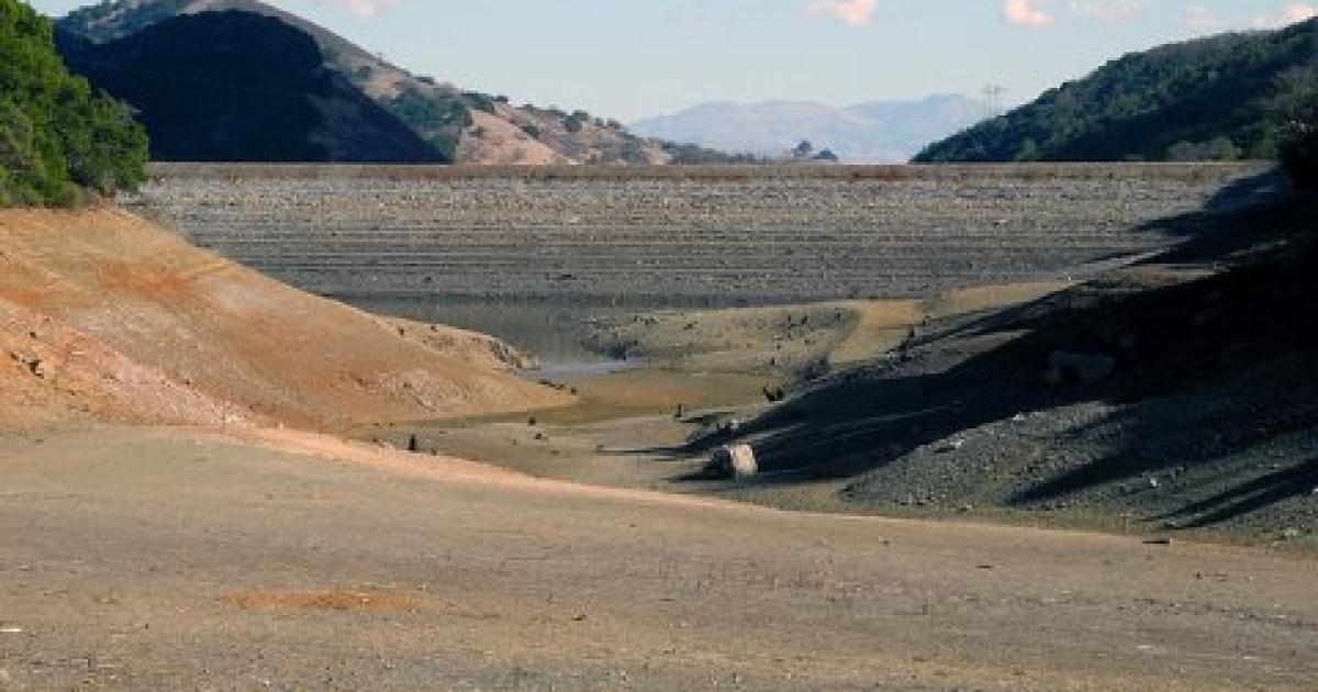 Climate change and the downfall of California's big agriculture